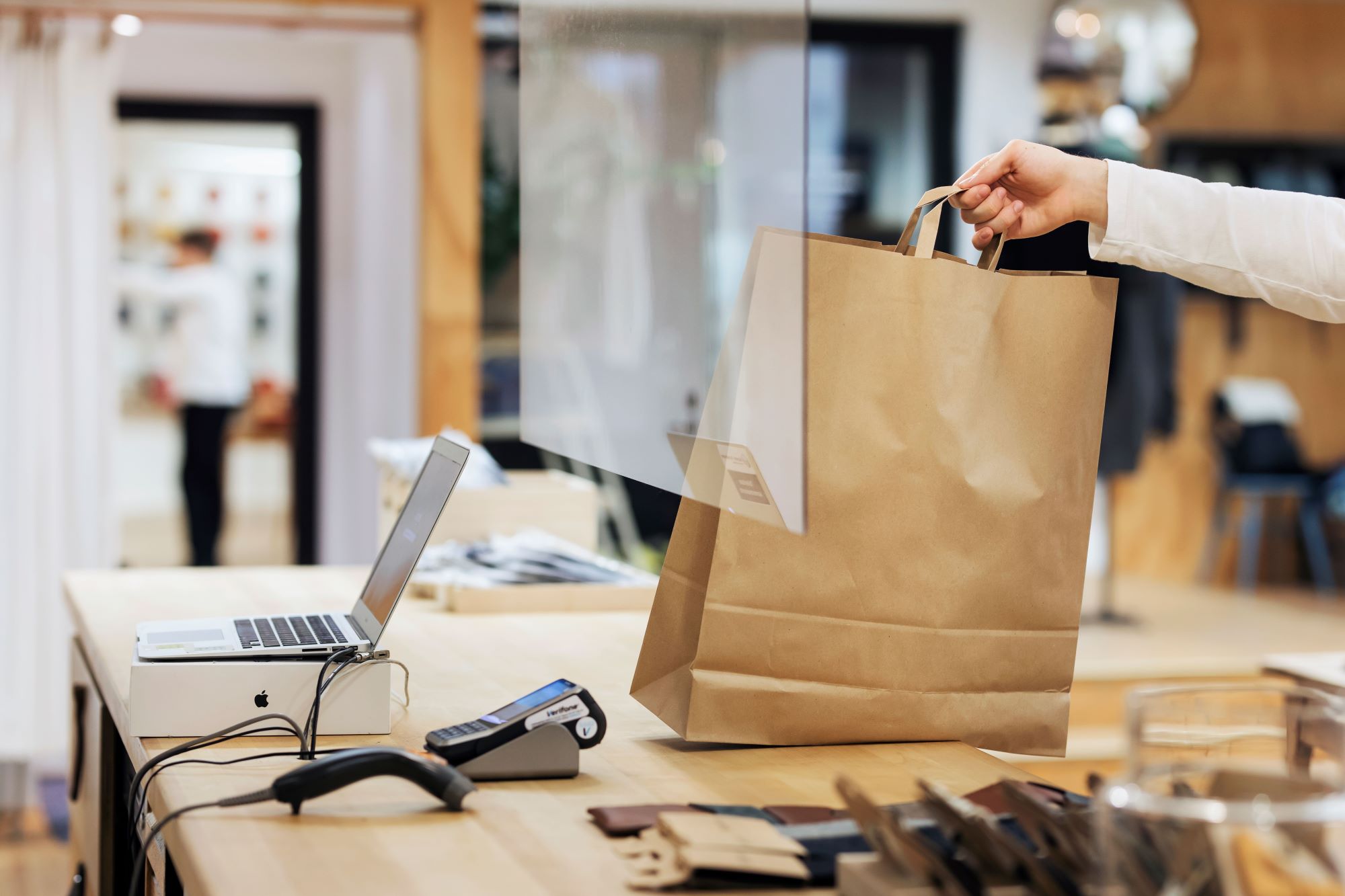 Talouskatsaus: Yritysten suunnitellut investoinnit jääneet toteutumatta ...