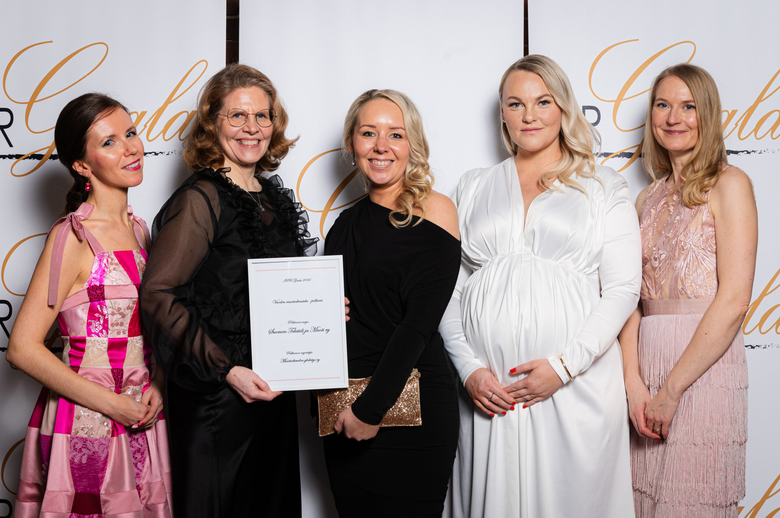 Suomen Tekstiili & Muoti ry palkittiin IPR-gaalassa - Suomen Tekstiili ...